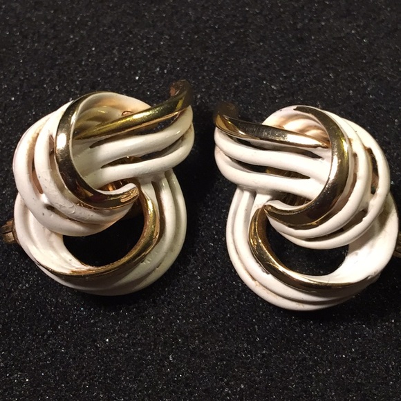 Monet | Jewelry | Vintage Monet Enamel Earrings | Poshmark